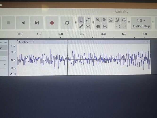 Wave line permanently wobbly - macOS - Audacity Forum